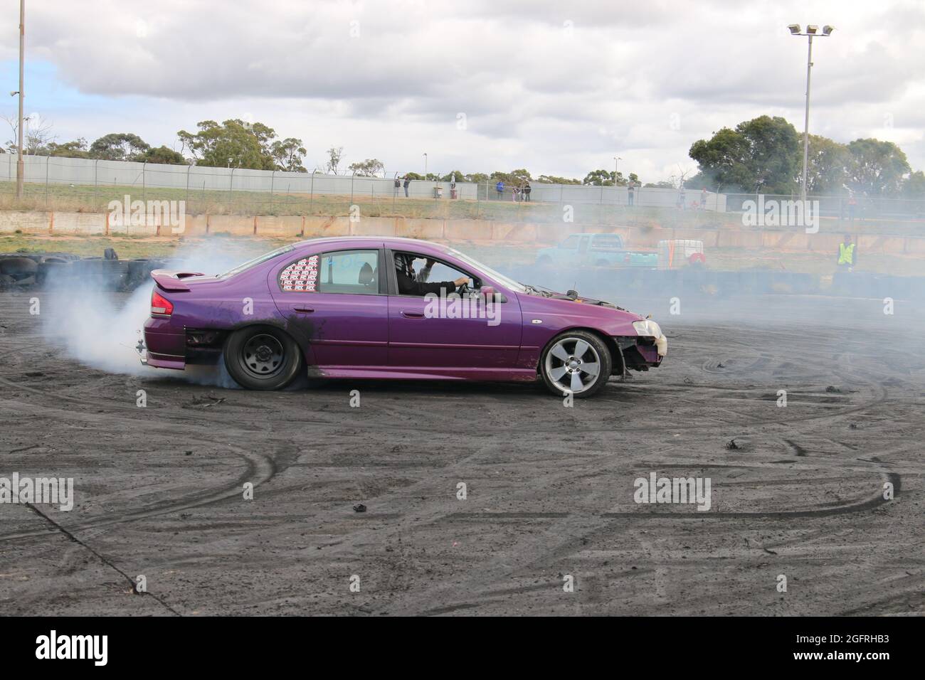 Heathcote Park Burnouts, Heathcote Park Raceway, Victoria, Australia ...