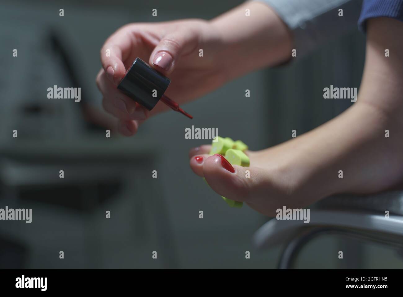 Painting toes hi-res stock photography and images - Alamy