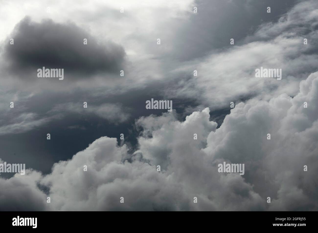 Storm clouds build into a rain storm Stock Photo - Alamy