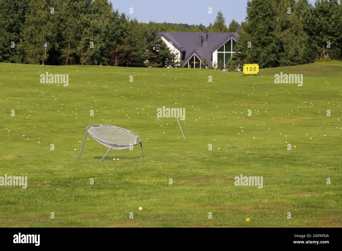Practice putting green driving hi-res stock photography and images - Alamy