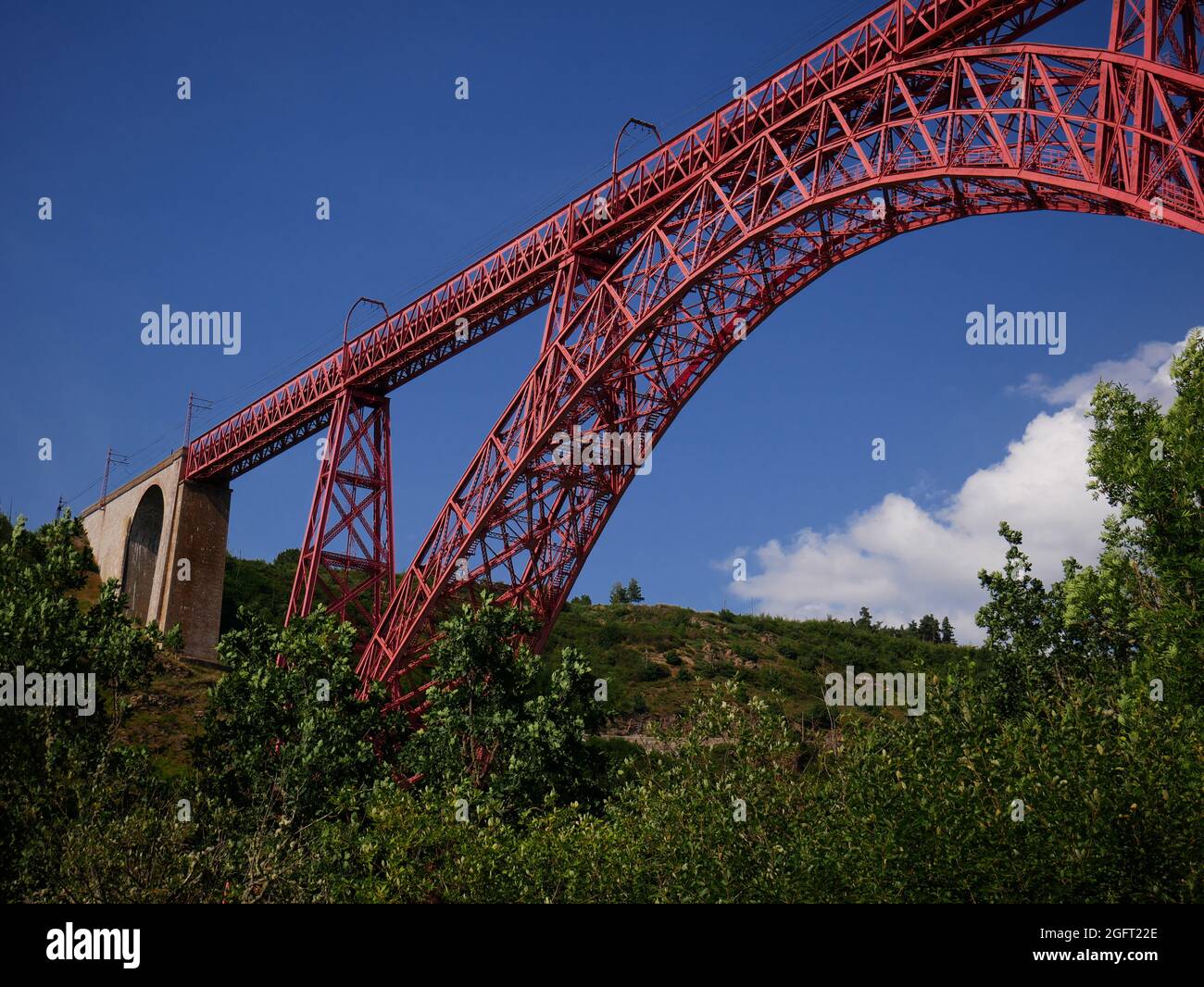 Stone built railroad viaduct hi-res stock photography and images - Alamy