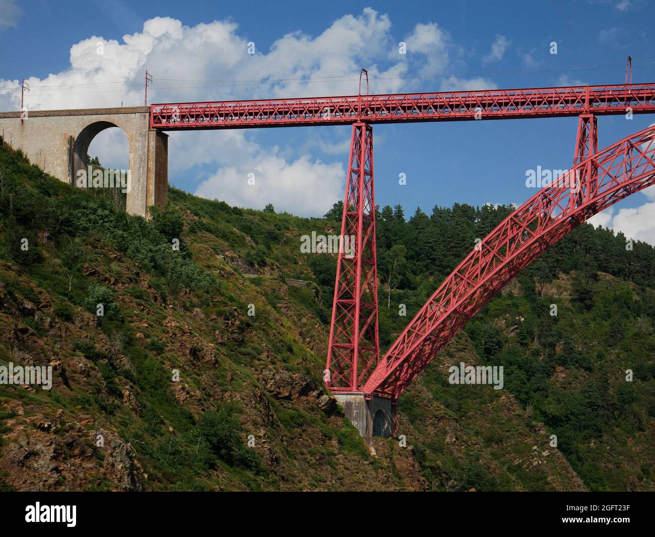Red bridge viaduct in france hi-res stock photography and images - Alamy