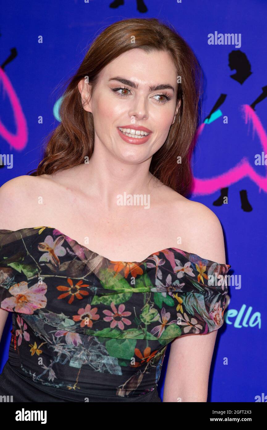 Charli howard hi-res stock photography and images - Alamy