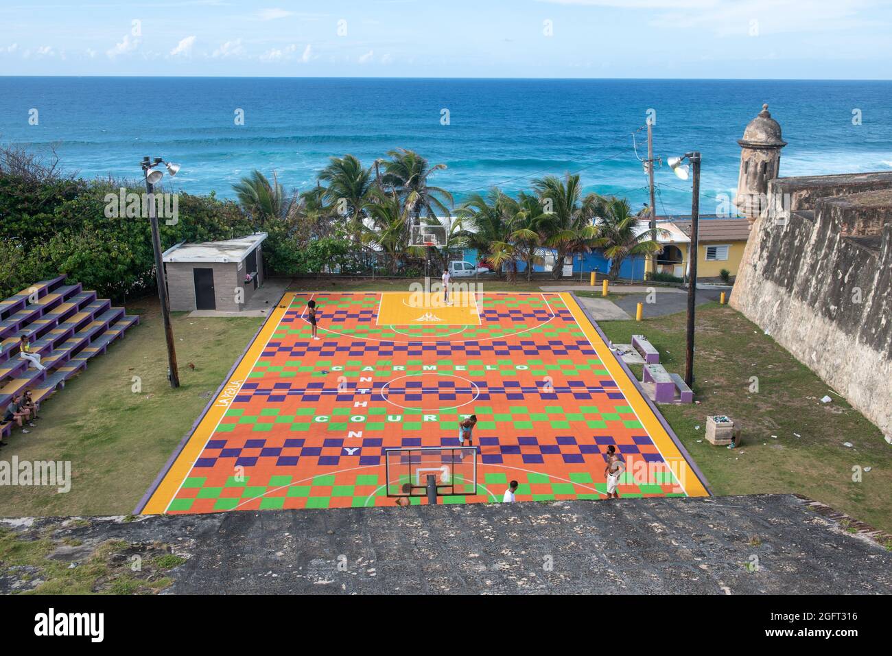 Tropical basketball court hi-res stock photography and images - Alamy