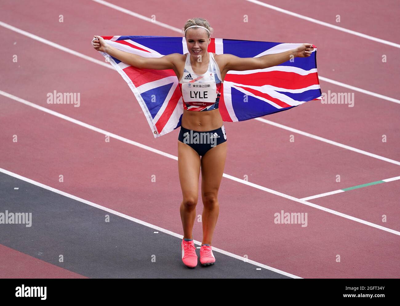 Great Britain's Maria Lyle celebrates after winning bronze in the Women ...