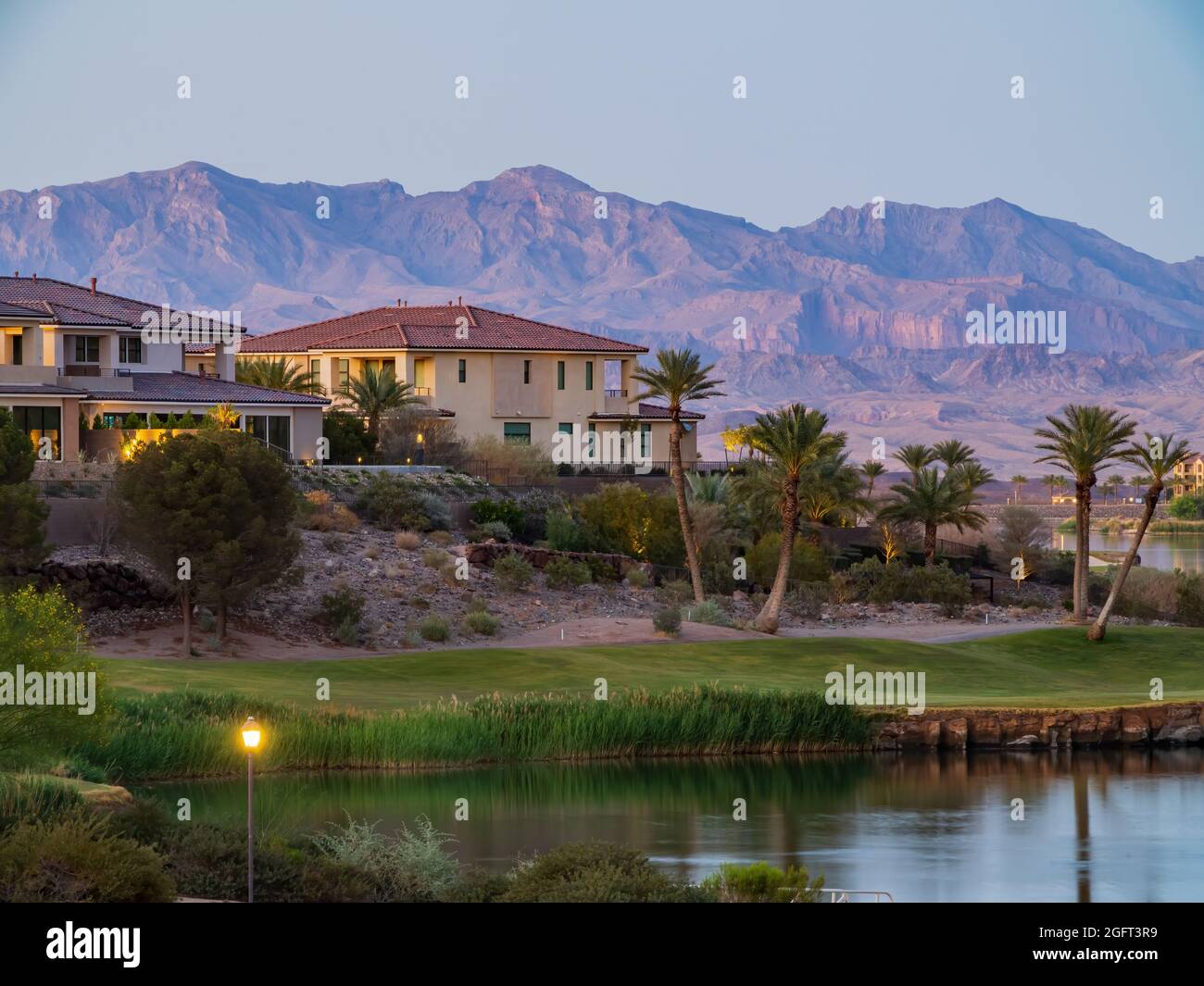 Night view of the lake landscape of Lake Las Vegas at Nevada Stock ...