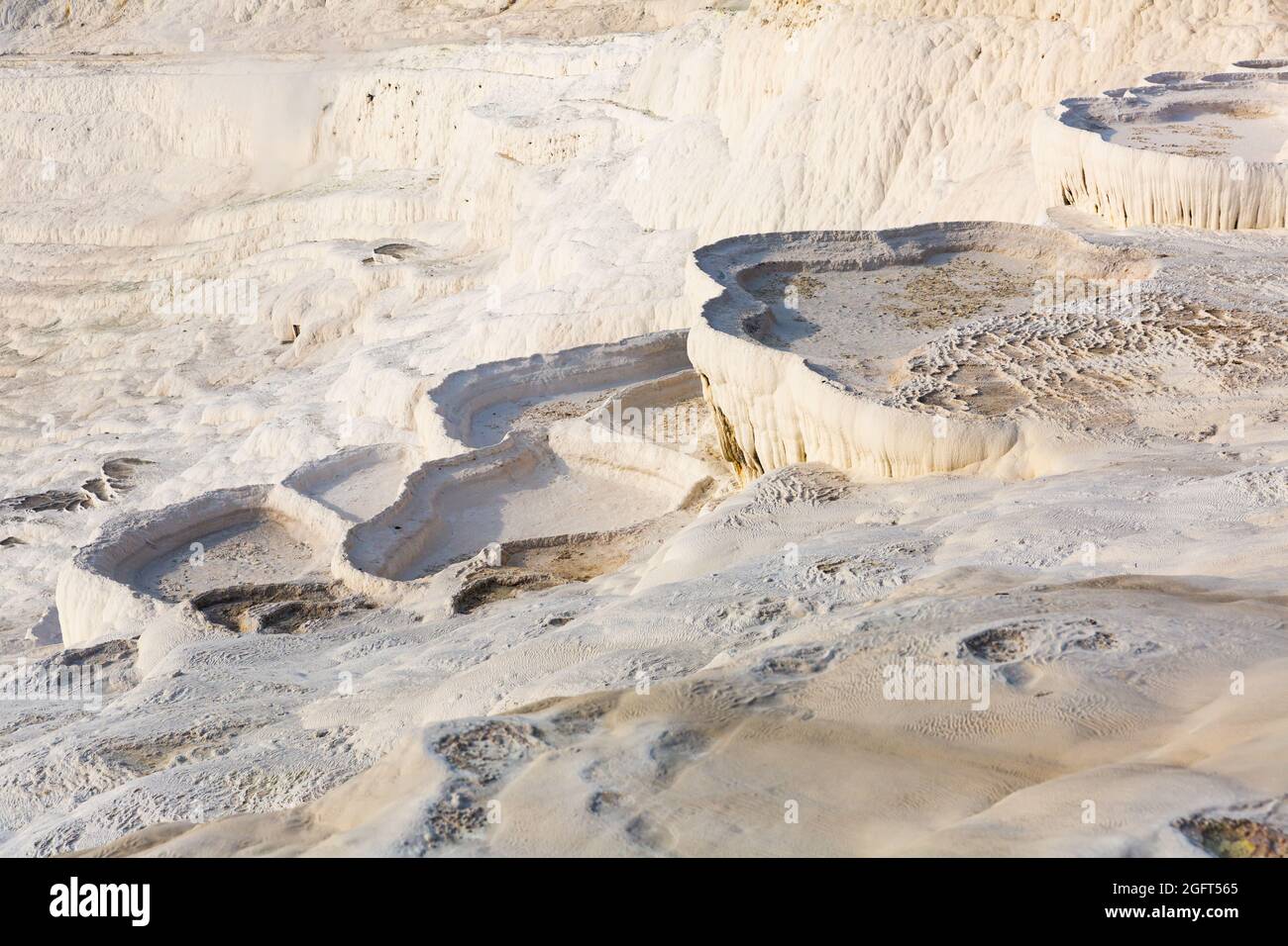 Travertine terraces at Pamukkale Stock Photo - Alamy