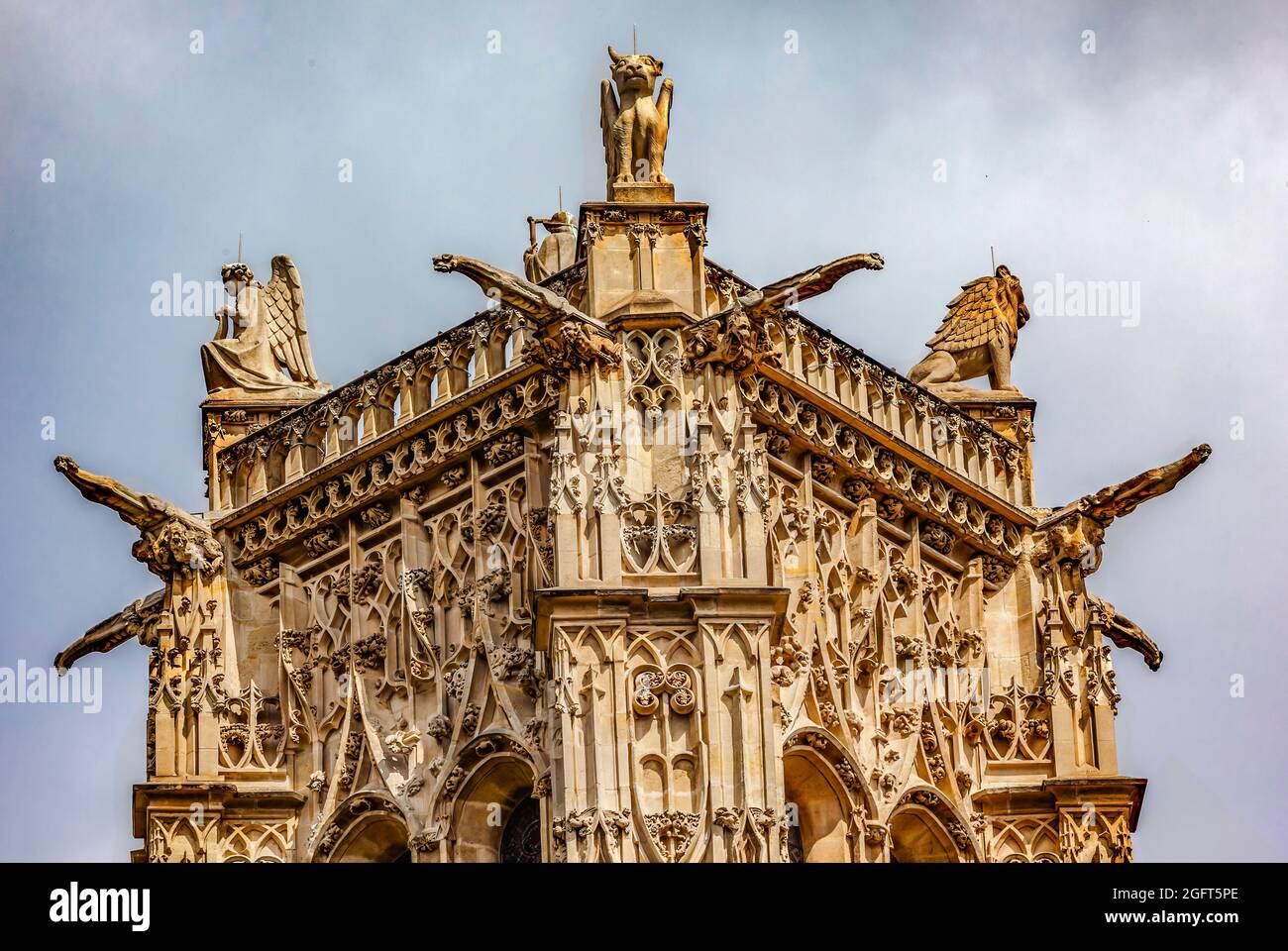 Tour St Jacques Tower Paris France. Tower of 1523 church, destroyed in ...