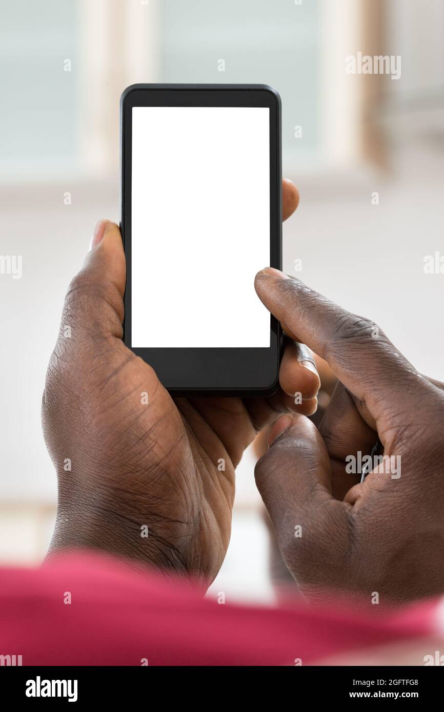 African american men with a smartphone hi-res stock photography and ...