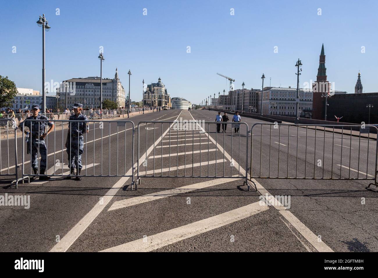 The Bolshoi Moskvoretsky Bridge, which was closed during the festival ...