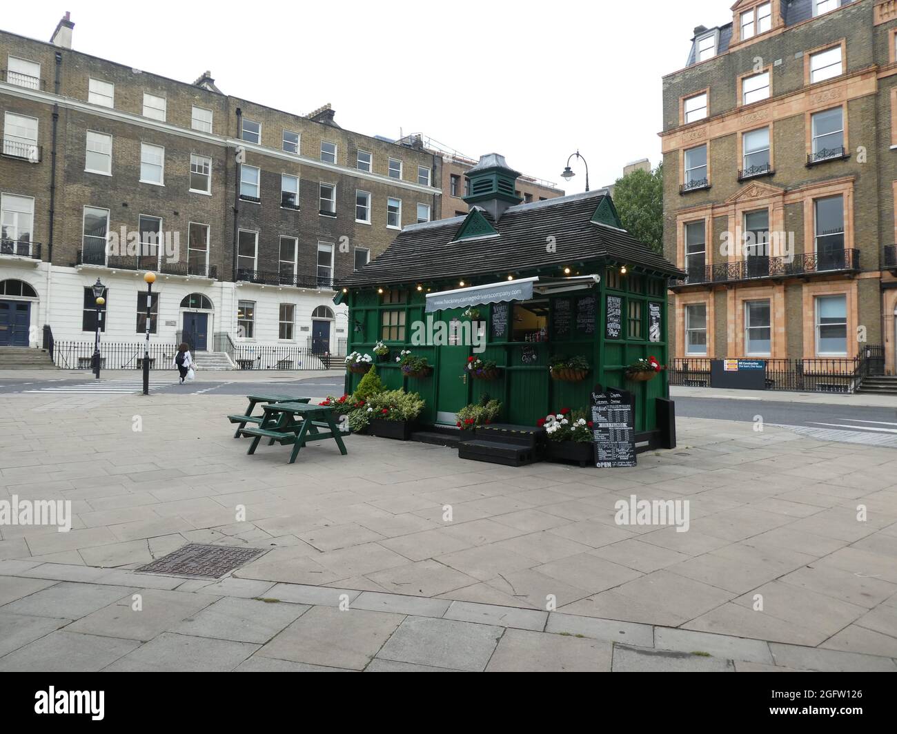 Russell Square cabmans shelter and cafe in London Stock Photo - Alamy