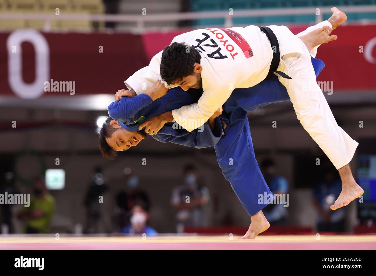 Judo men 60 kg paralympics judo hi-res stock photography and images - Alamy
