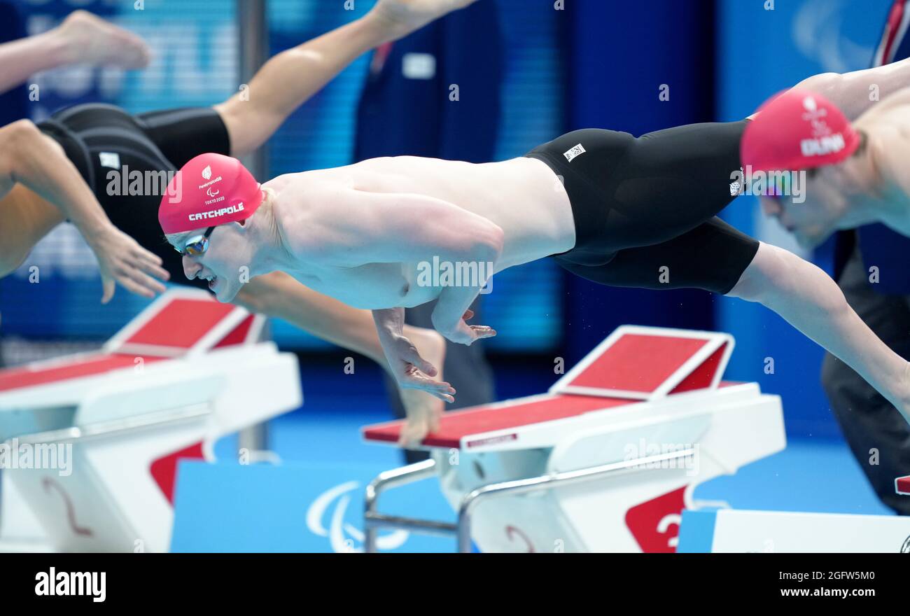 Great Britain's Jordan Catchpole drives in to start the Men's 200 ...