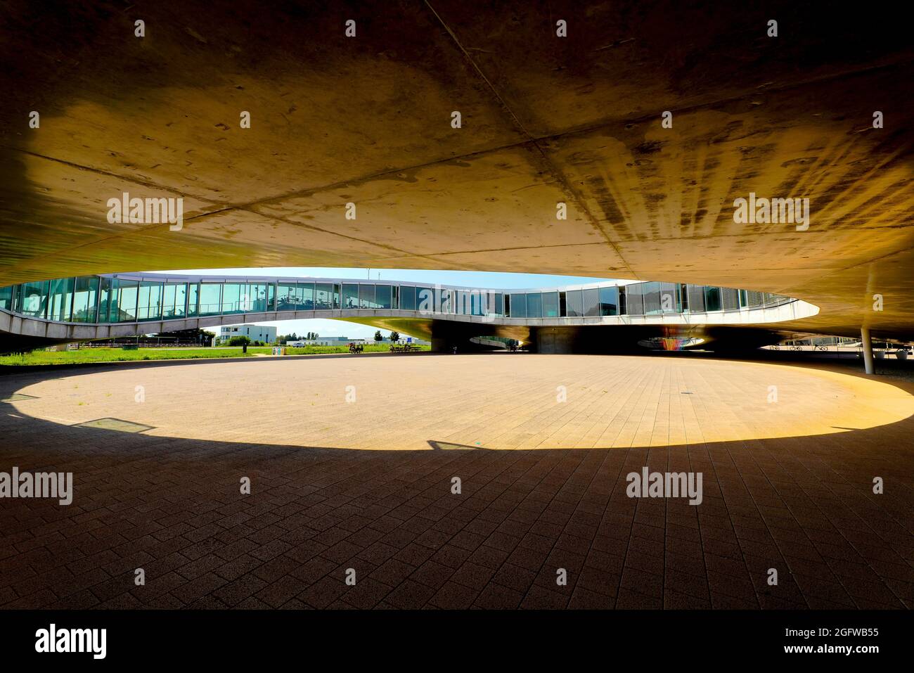 Campus of EPFL Ecole Polytechnique Fédérale de Lausanne, the Rolex ...