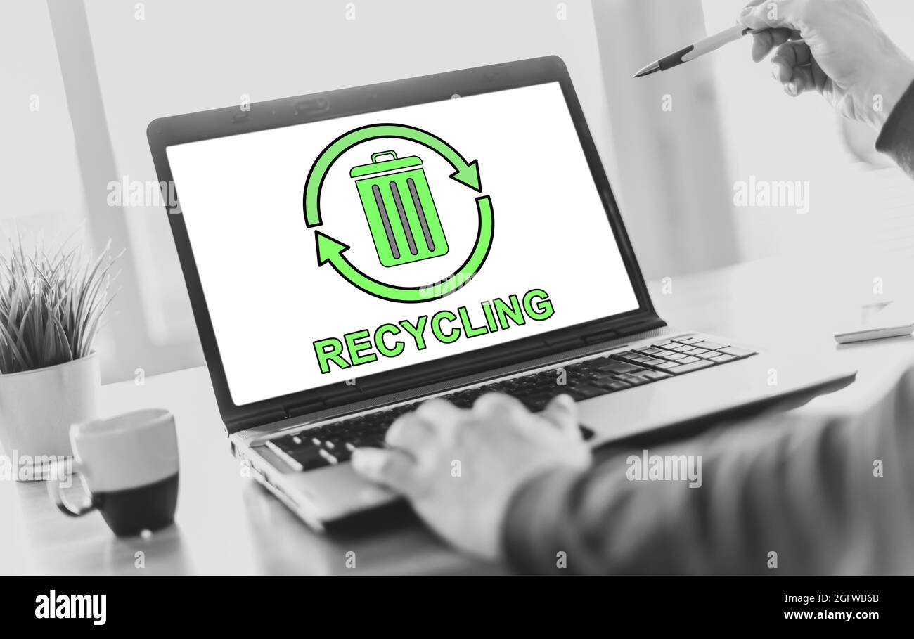 Laptop screen displaying a recycling concept Stock Photo - Alamy