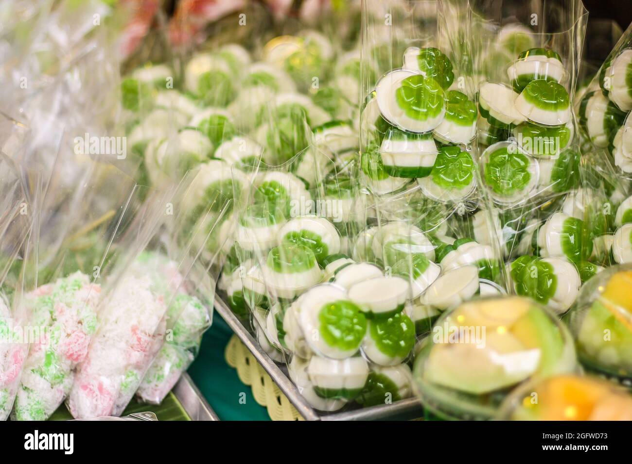Traditional Thai Desserts or Khanom Wan Thai Stock Photo - Alamy