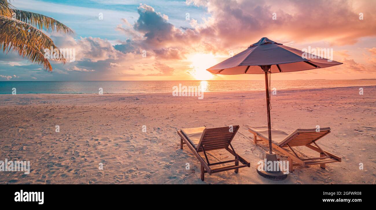 View sunset tropical bora island hi-res stock photography and images ...