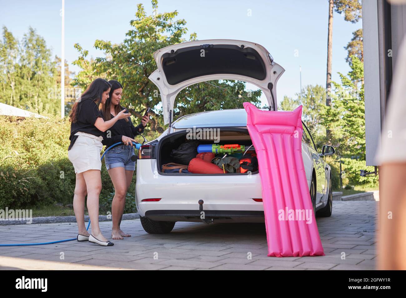 Car pack hi-res stock photography and images - Alamy