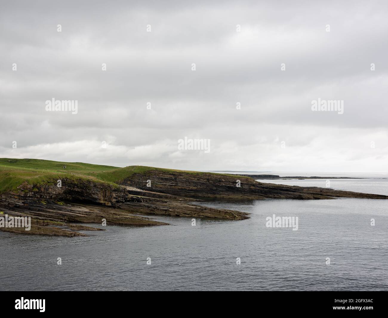 The coast at Mullaghmore, County Sligo Stock Photo - Alamy