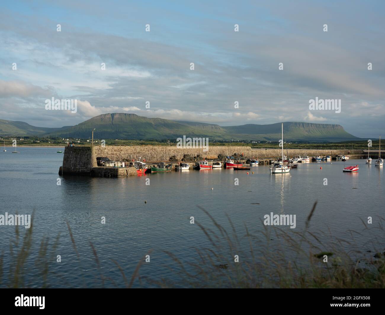 Mullaghmore harbour, County Sligo Stock Photo - Alamy