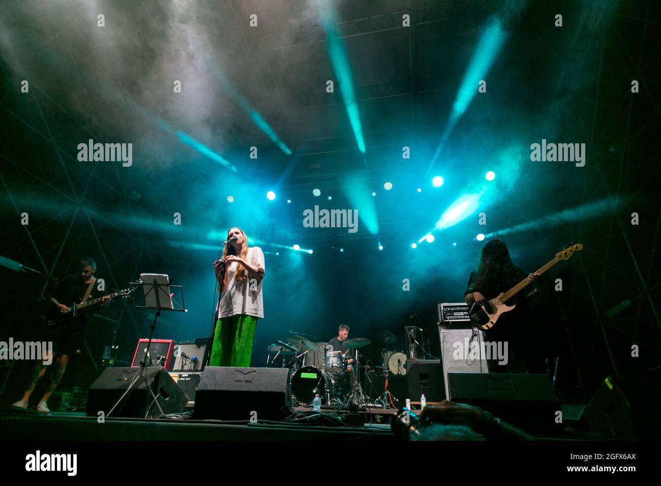 The band dry cleaning performing live during the TOdays festival Stock ...