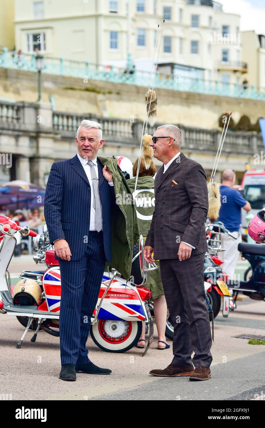 Mods male fashion hi-res stock photography and images - Alamy