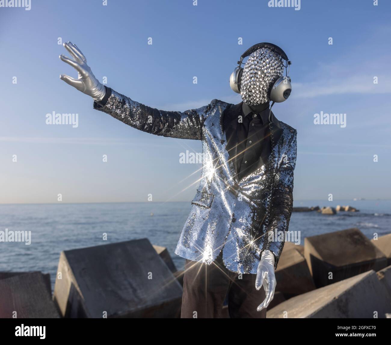 1970s disco suit hi-res stock photography and images - Alamy