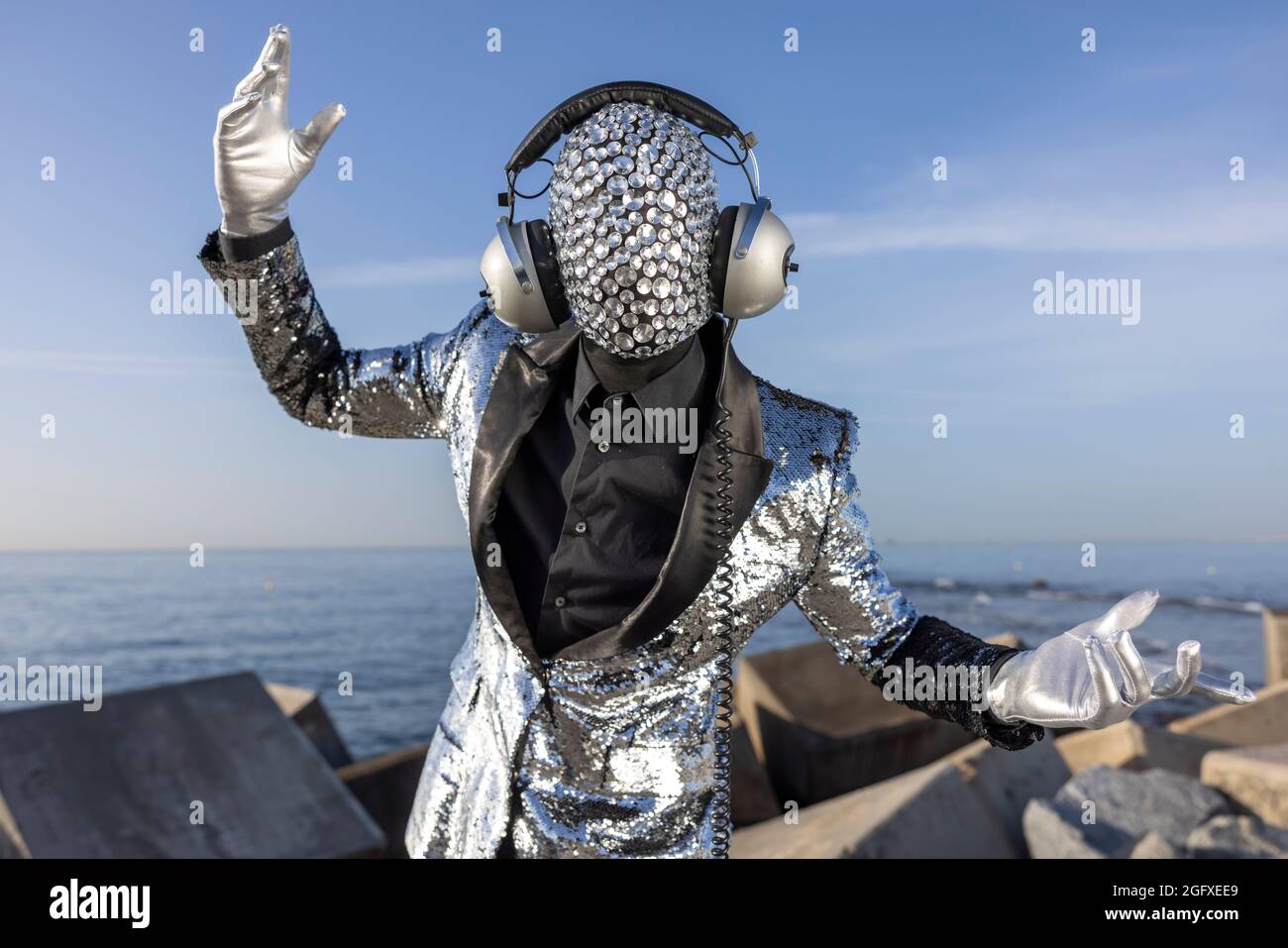 1970s disco suit hi-res stock photography and images - Alamy
