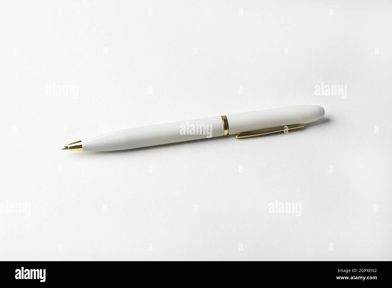 Blank ballpoint pen on white background Stock Photo - Alamy