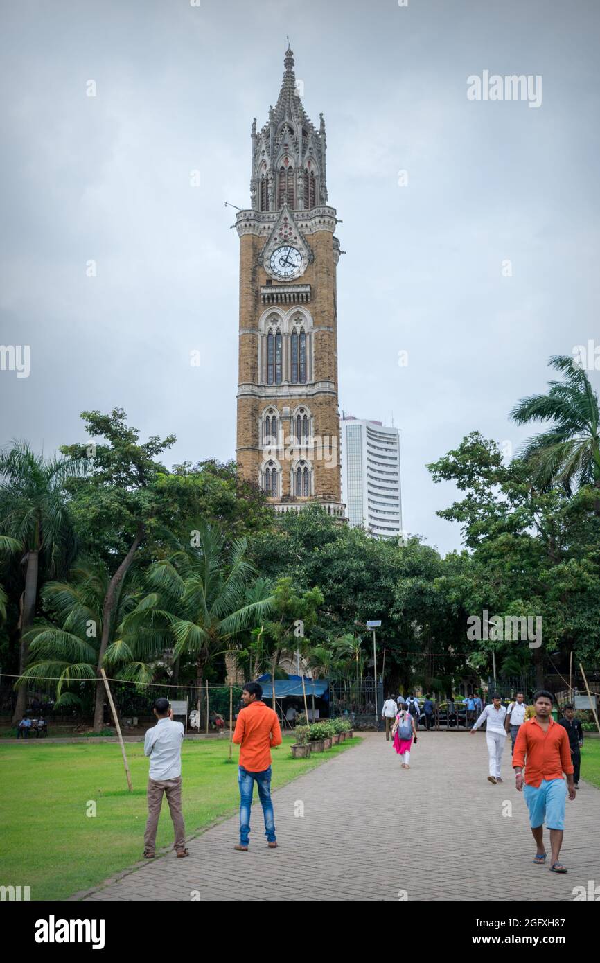 Mumbai, Maharastra, India - Aug 16, 2018: The iconic Rajabai Clock ...