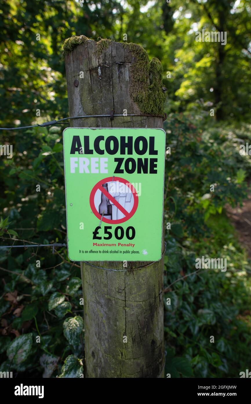 Alcohol free zone scotland hi-res stock photography and images - Alamy