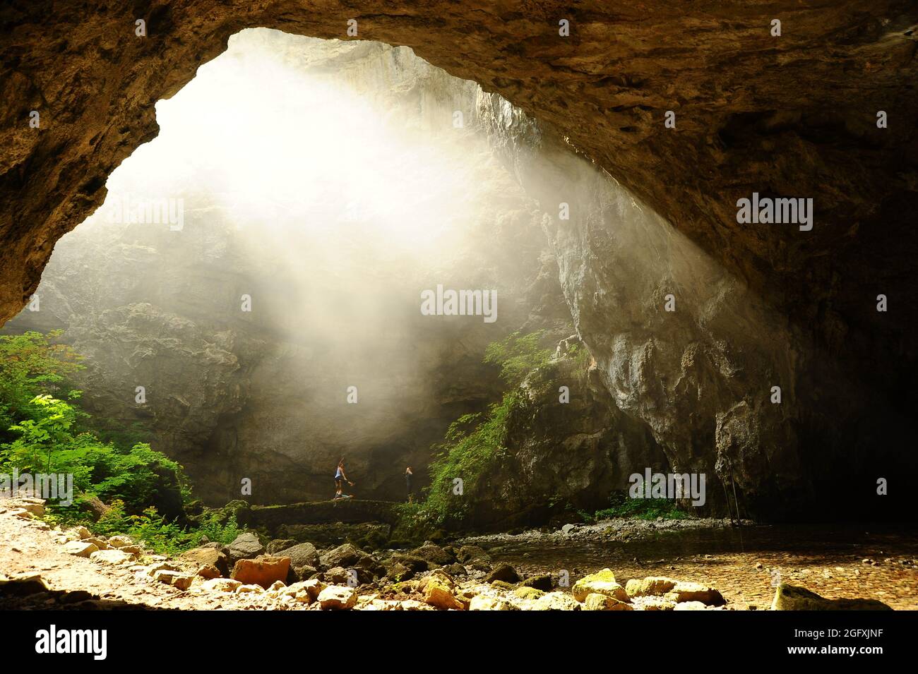 Slovenia cave reka hi-res stock photography and images - Alamy