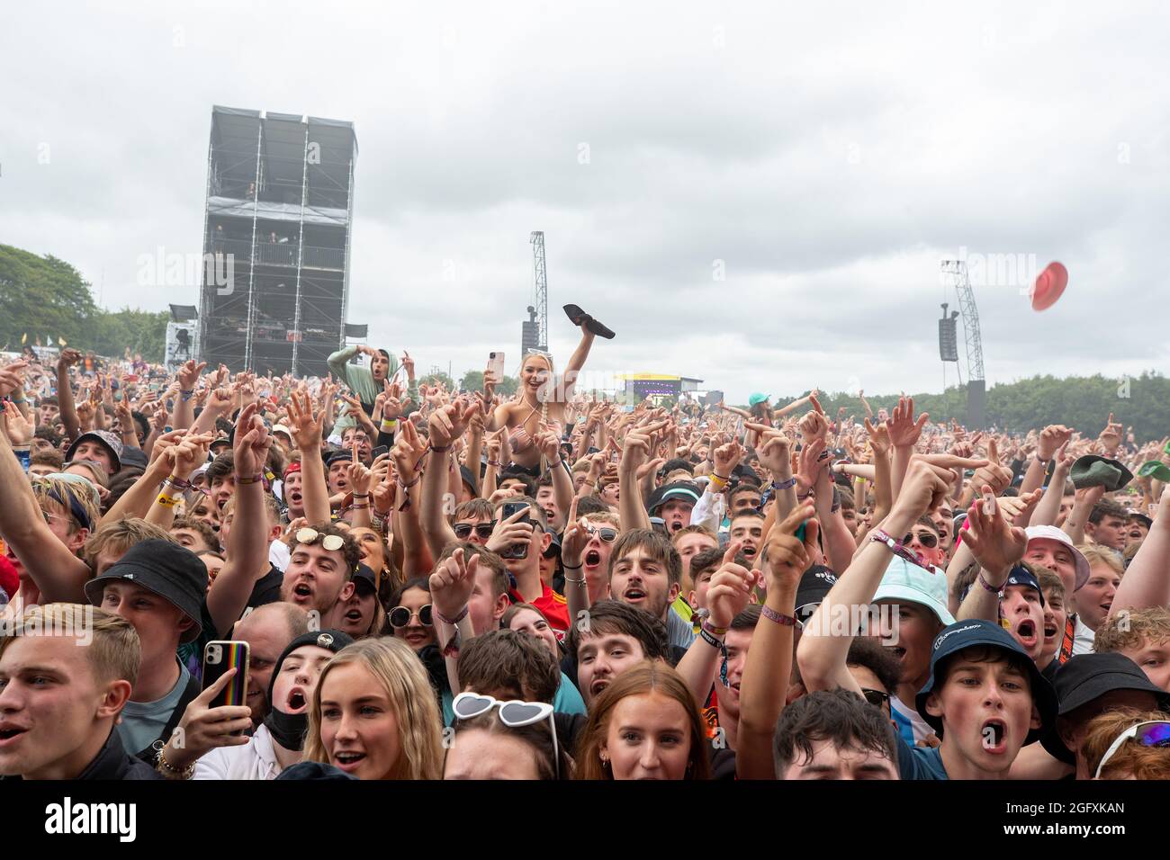 Leeds , UK. 27 Aug 2021, Large crowds enjoying the first Leeds Festival ...
