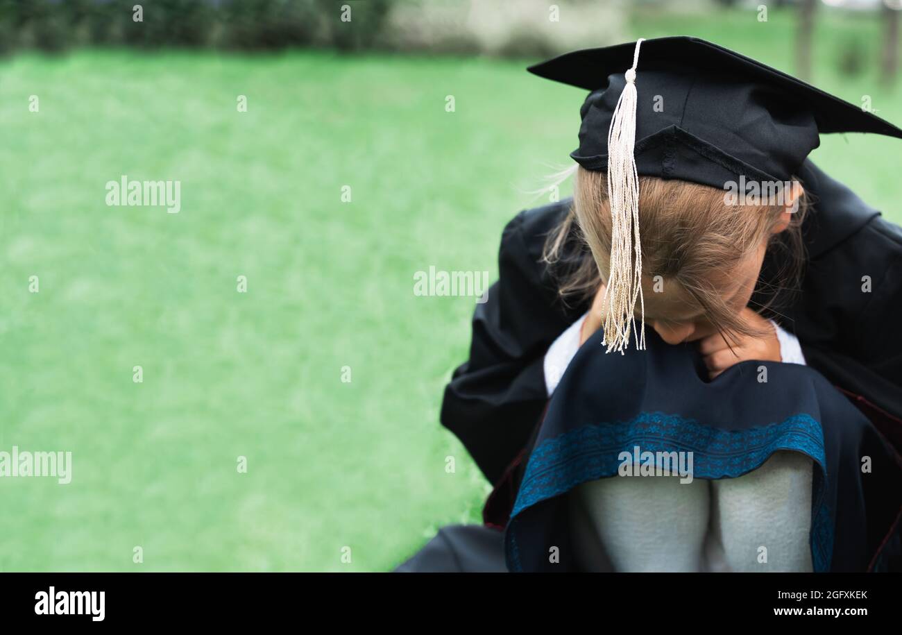 Grade school graduate hi-res stock photography and images - Alamy