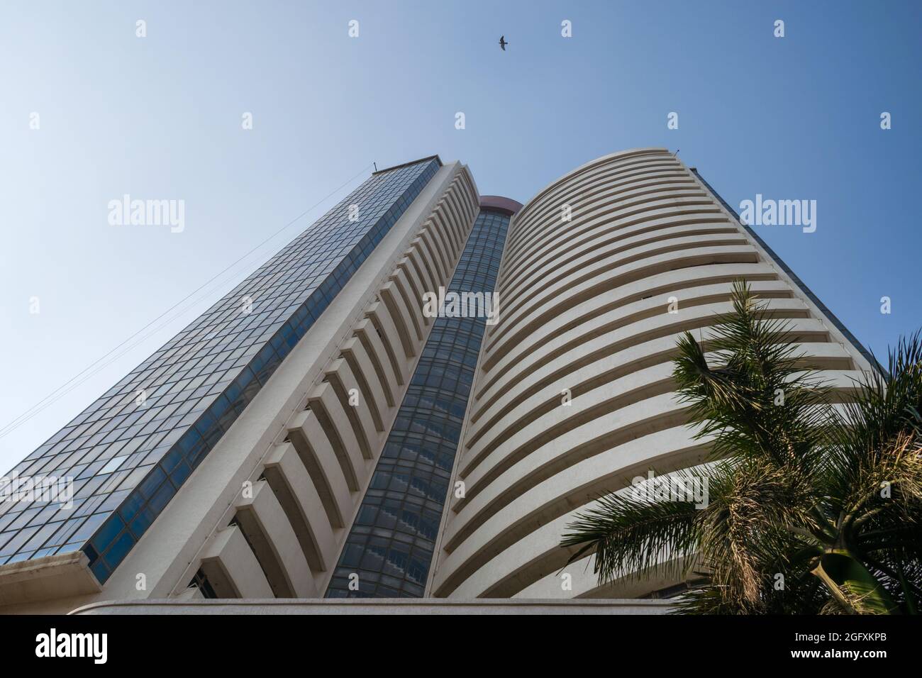 Bombay stock exchange hi-res stock photography and images - Alamy