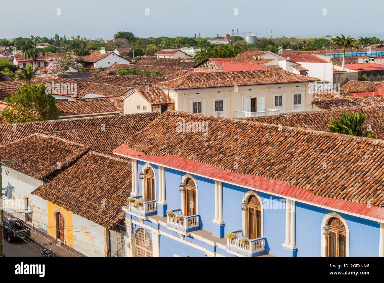Colonial houses of Granada, Nicaragua Stock Photo - Alamy