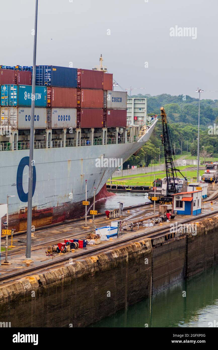 GATUN, PANAMA - MAY 29, 2016: Container ship Cosco Boston is passing ...