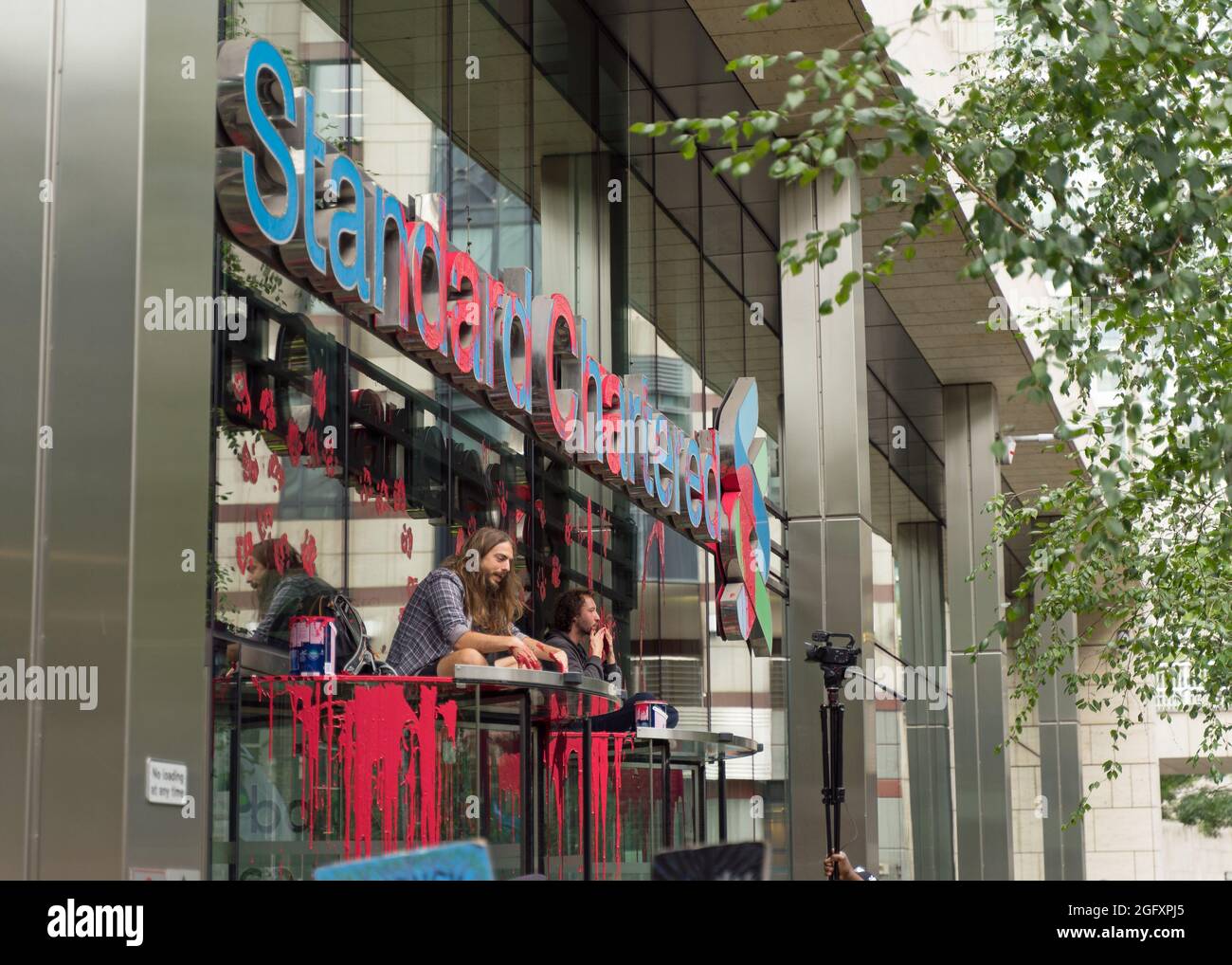 Standard bank group building hi-res stock photography and images - Alamy