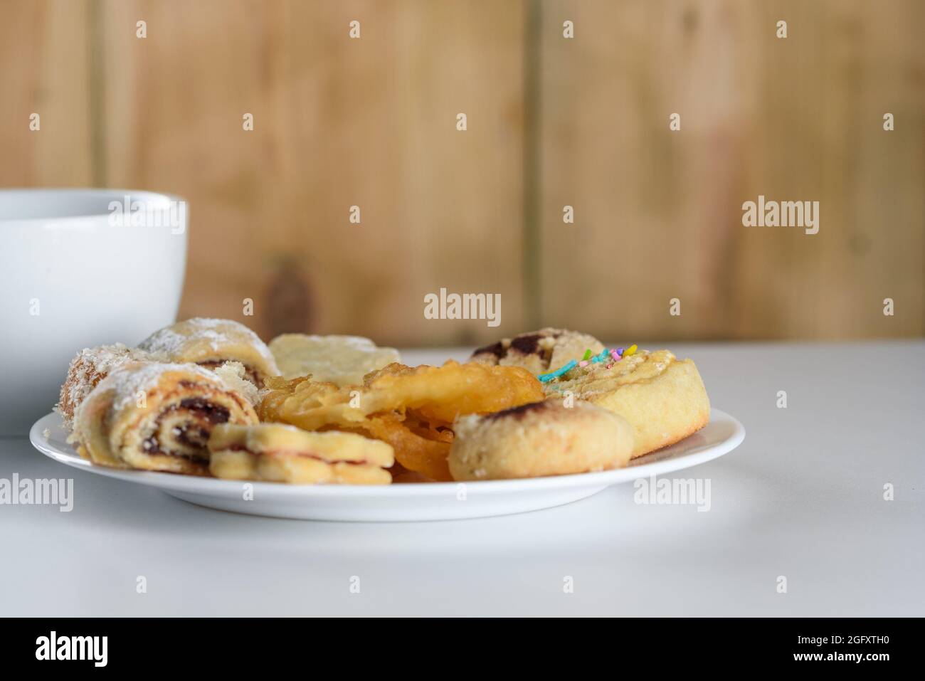 Arabic Sweets High Resolution Stock Photography and Images - Alamy