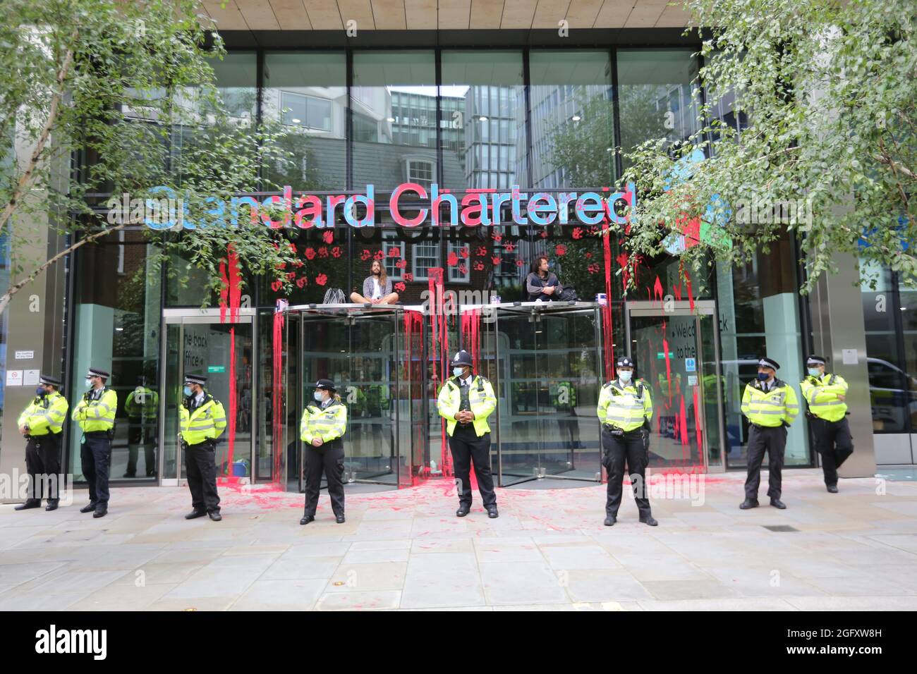 Standard chartered red paint hi-res stock photography and images - Alamy