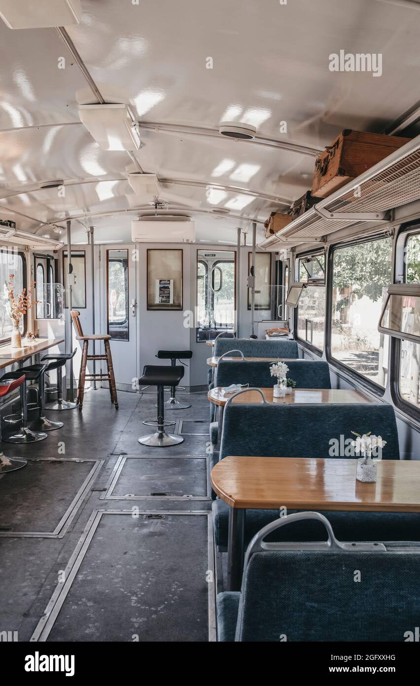 Old fashioned train interior hi-res stock photography and images - Alamy