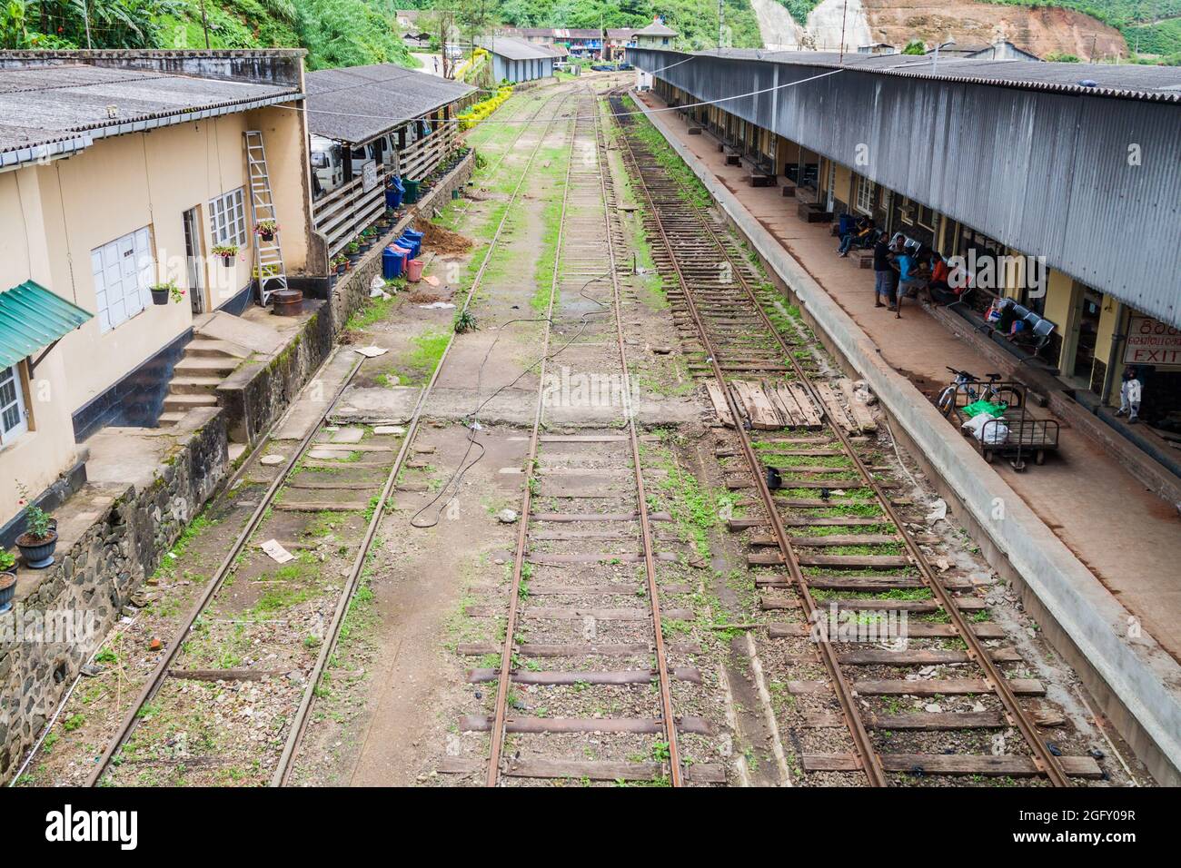 NANU OYA, SRI LANKA - JULY 17, 2016: View of a train station in Nanu ...