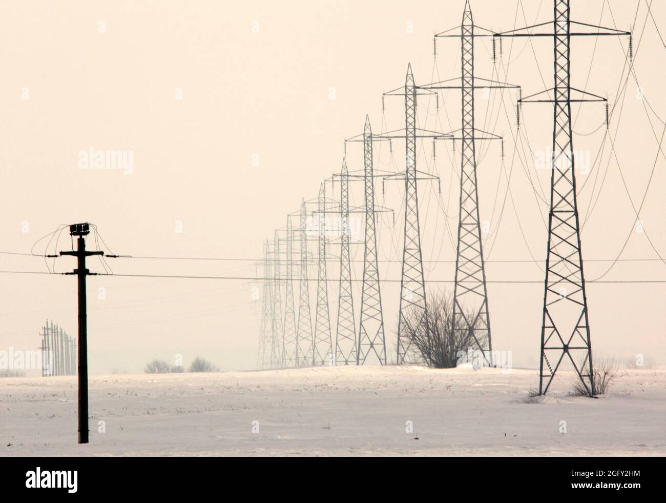 High voltage current hi-res stock photography and images - Alamy