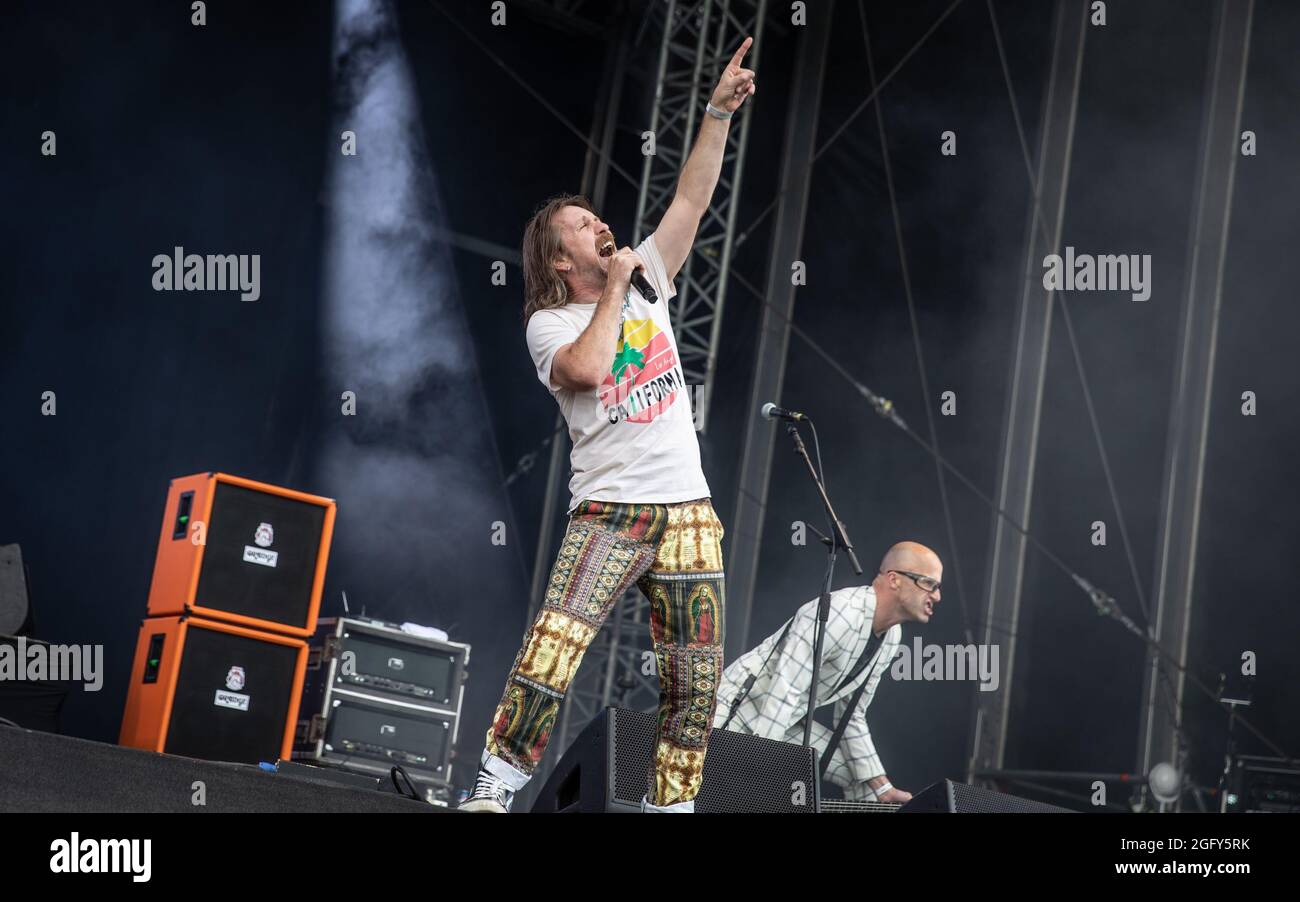 Terrorvision band hi-res stock photography and images - Alamy