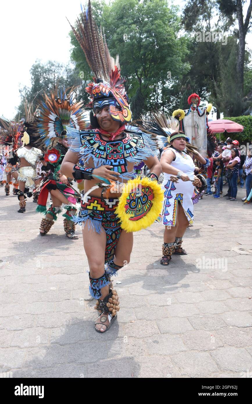 Traditional aztec dancers at hi-res stock photography and images - Alamy
