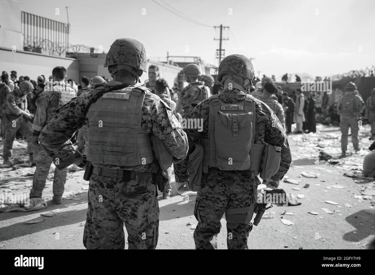 Task force 51 5th marine hi-res stock photography and images - Alamy