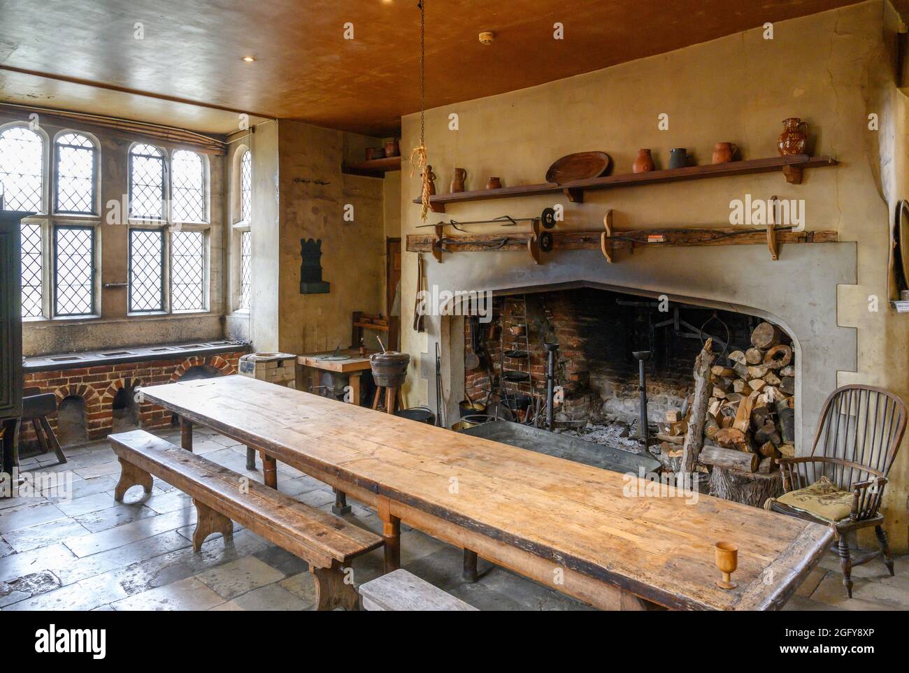 Stately house kitchen hi-res stock photography and images - Alamy