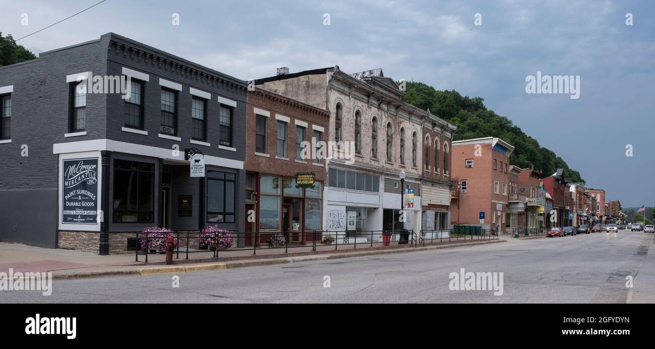 Main street iowa hi-res stock photography and images - Alamy