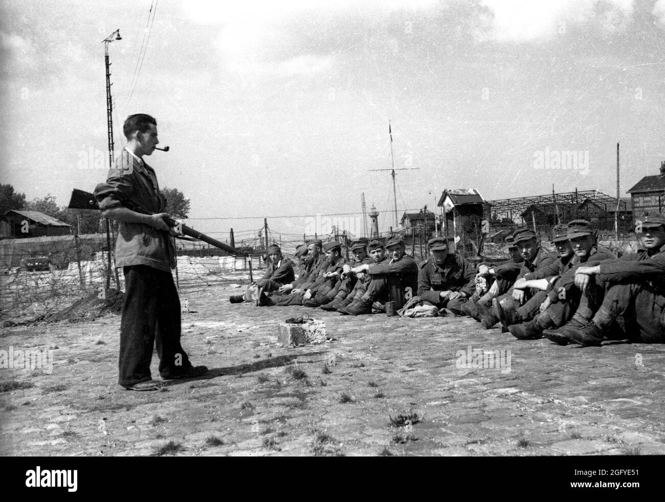 French resistance ww2 hi-res stock photography and images - Alamy