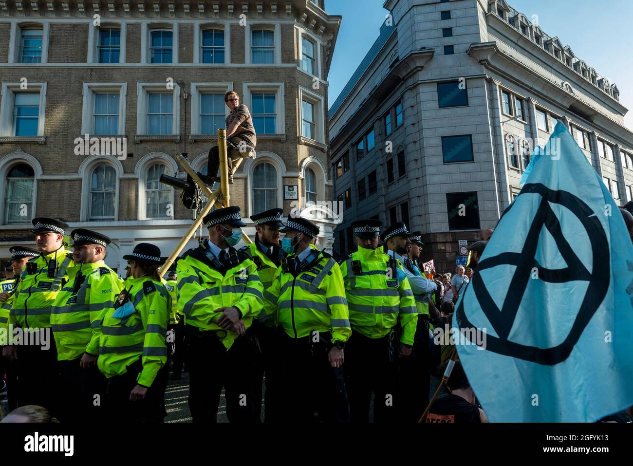 Police station scaffolding hi-res stock photography and images - Alamy